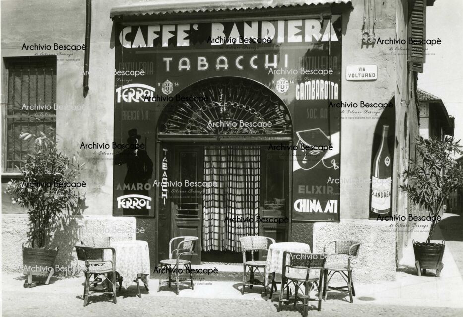Lodi - Caffè Bandiera - Archivio Bescapé